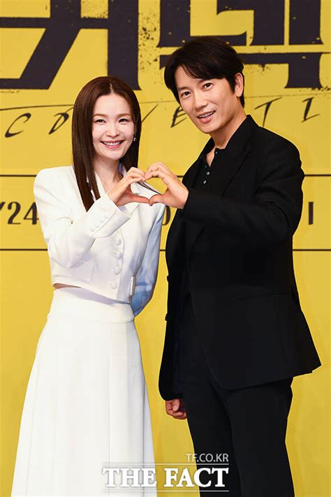 지성 전미도 믿고 보는 조합 Tf사진관