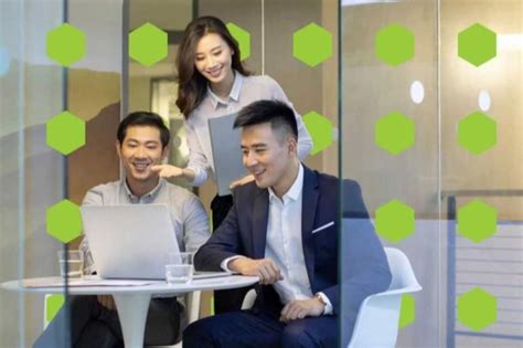 ベトナム人労働者の求職、500万人以上がlinkedinに参加｜ポステ Yuichi Hasegawa