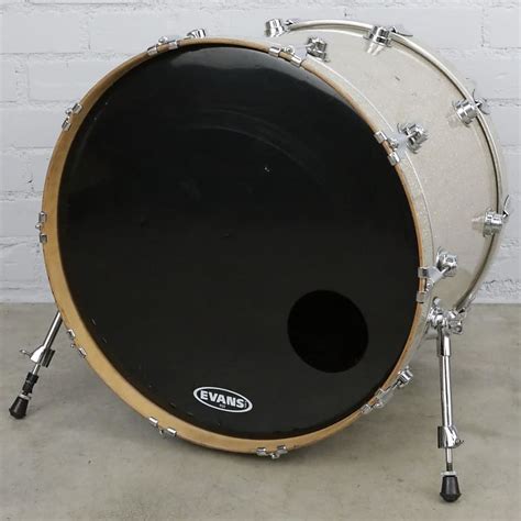 Dw Collectors Series 24 X 18 Maple Bass Kick Drum Broken Reverb