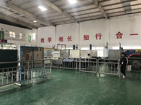 湛江市工商职业技术学校 专业介绍