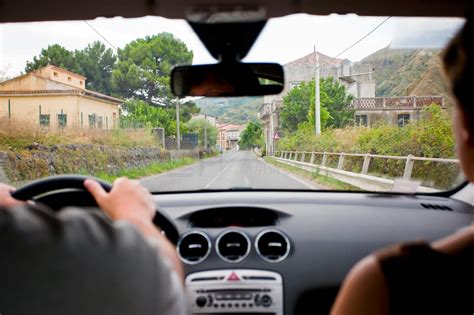 A高清图片 车内视角道路两旁绿树成荫 风景名胜免费下载格式3900像素编号42606759 千图网