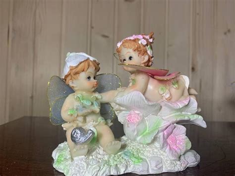 Статуэтка ангел — цена 239 грн в каталоге Статуэтки Купить товары для дома и быта по доступной