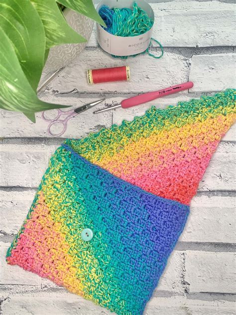 Corner To Corner Crochet Clutch Bag Pattern For Beginners