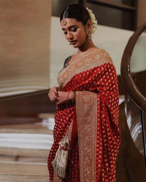 Priya Prakash Varrier Stunning Look In Red Saree Photos Goes Viral On