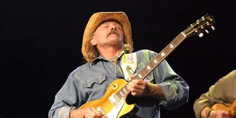 Muere Dickey Betts de The Allman Brothers Band a los años cuál fue la causa