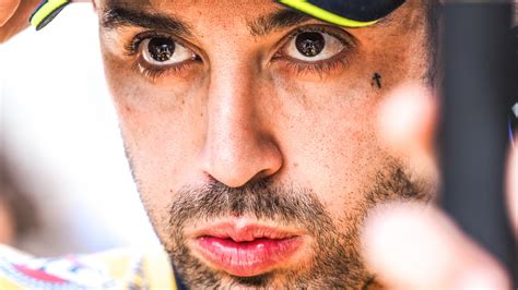 Andrea Iannone On His Worldssbk Superpole Race Battle Eazi Grip And Eazi Guard