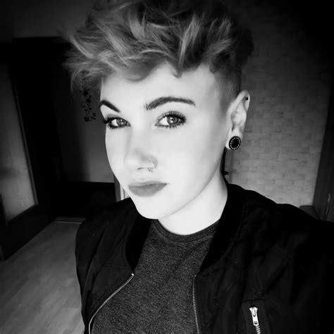Lena Msclslena On Threads