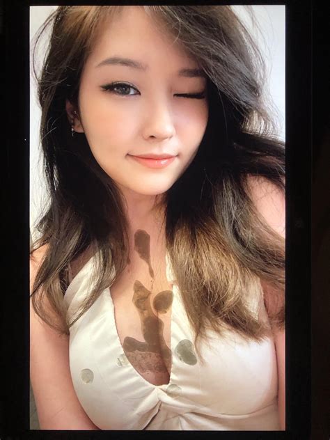 Emptied A Load All Over Hyoons Sexy Tits 🥵 Scrolller