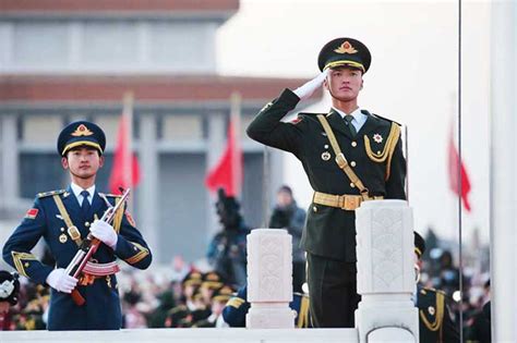 全景透视人民解放军天安门广场全新升国旗仪式组图