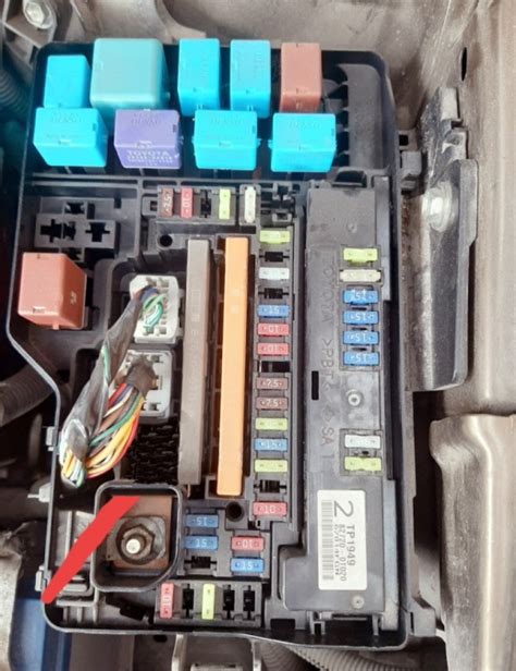 Fuse Box Diagram Toyota Venza 1g And Relay With Assignment And Location
