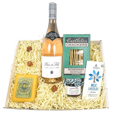 The 12 Best Wine Gift Baskets