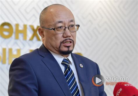 Ц Ариунболд Хөгжлийн банкны найман албан тушаалтныг цагдан хорьсон цаашид яллагдагчаар татах