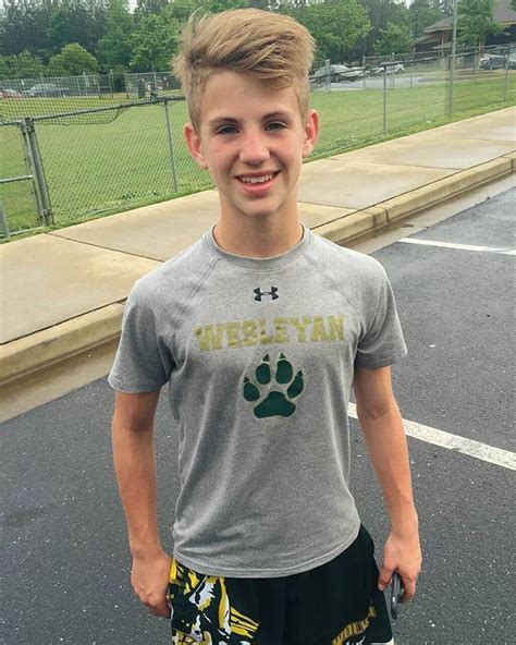 Omg He Looks Flexin Look At The Veins In His Arms Mdmxxii Mattybraps