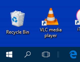 Change Windows 10 Taskbar Icon Button Size