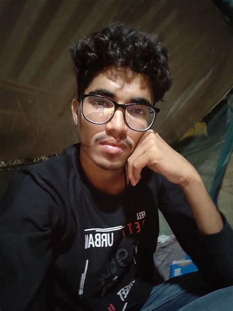 How To Write Persuasive Headlines Muhammad Shahbaj Khan Posted On The Topic Linkedin