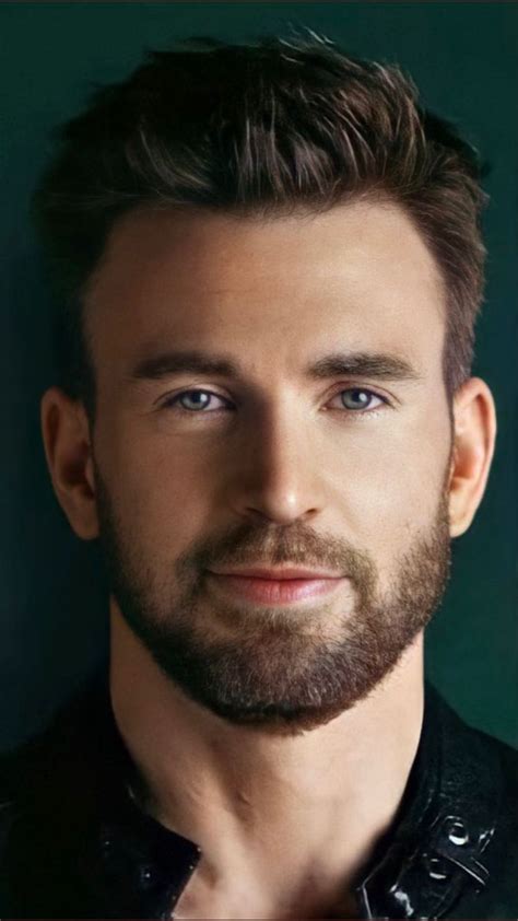 Handsome Older Men Handsome Actors Chris Evans Haircut Best
