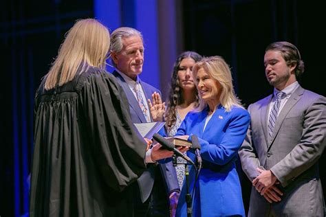 Top Newsmaker Donna Deegan Makes History As Jacksonvilles First Female Mayor Jax Daily