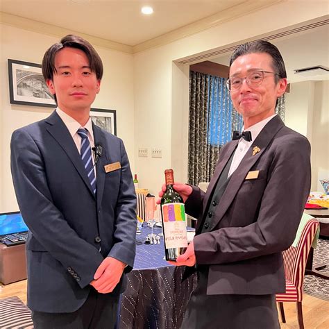 専門学校名古屋ホスピタリティ・アカデミー 今日もオープンキャンパス開催しました🌟 ホテル学科では、レストランサービス体験と プロと一緒