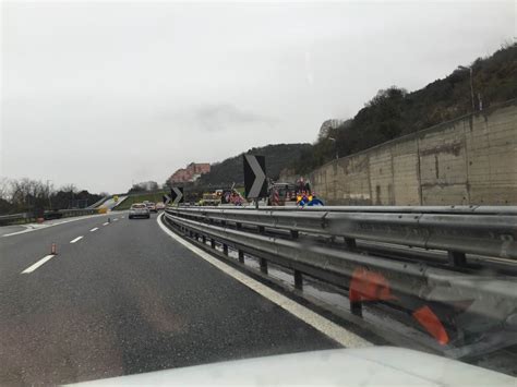 Incidente In A Due Feriti Uno Grave Traffico In Tilt In Mattinata TeleRadioPace TV