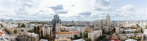 Premium Photo Kyiv Ukraine October The Streets Of Kyiv City