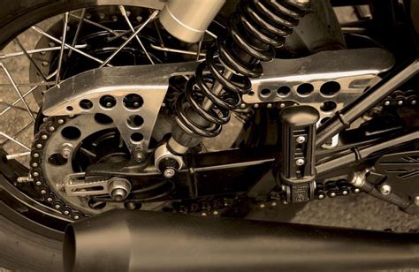 Cómo lubricar la cadena de una moto Bricolemar Blog
