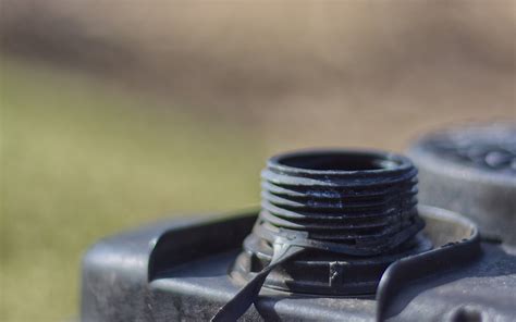 How To Empty Mower Gas Tank