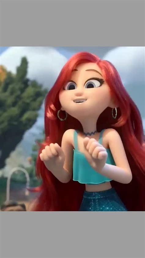 بنت عندها القدره تتحول لحبار عملاق Shorts فيلم انمي كرتون Youtube