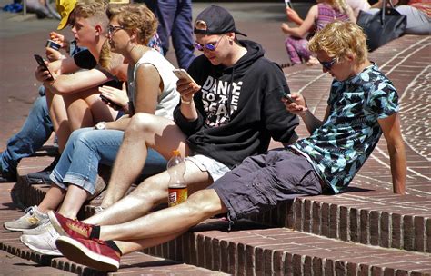 Are Iphone Users More Arrogant Than Android Users Phandroid