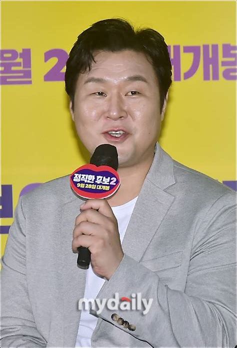 罗美兰金武烈等出席新片正直的候选人2发布会 搜狐大视野 搜狐新闻