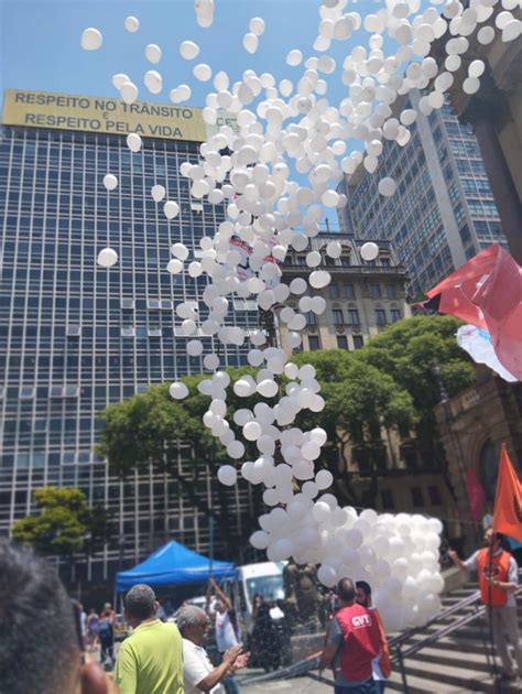 Centrais Sindicais Promovem Ato Pela Paz