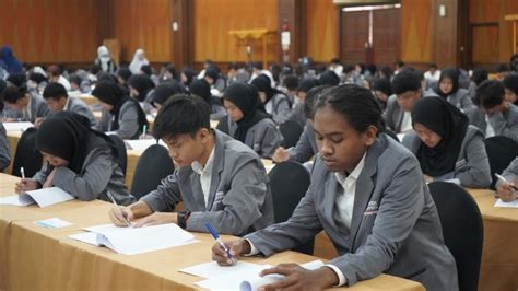 Mahasiswa Universitas Teknologi Digital Ikuti Kegiatan Building