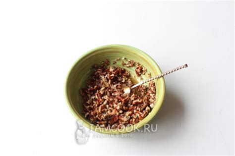 Слойки с кленовым сиропом и орехами пекан — рецепт с фото пошагово
