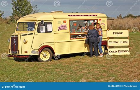 Candy Wagon Small Push Cart Style Covered Wagon That Sells Candy