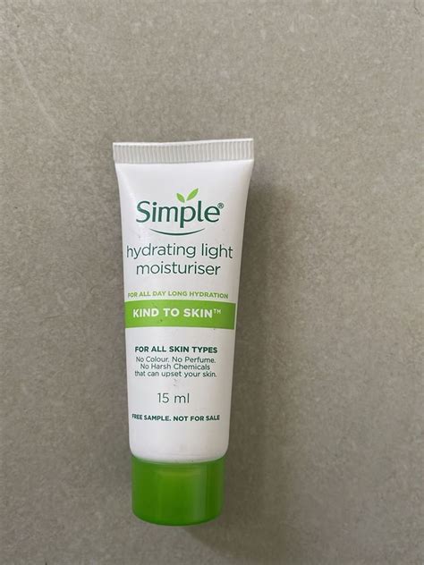 Beauty And Care Face Moisturiser Simple Hydrating Light Moisturiser