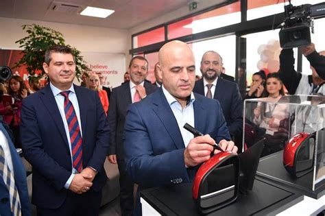 Свечено отворена првата канадска компанија „Магна“ во ТИРЗ Струга Ohridnet