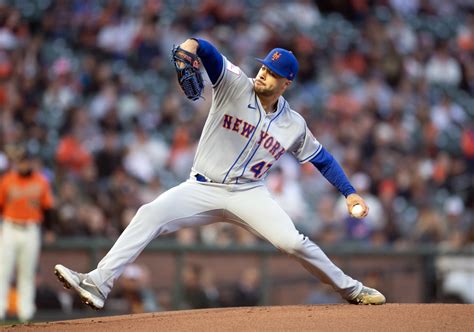 New York Mets Pitcher Gets In Wild Uber Car Accident Picks Up Win