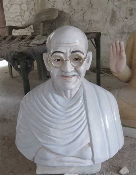 White Marble Mahatma Gandhi Statue For Exterior Decor At ₹ 25000piece