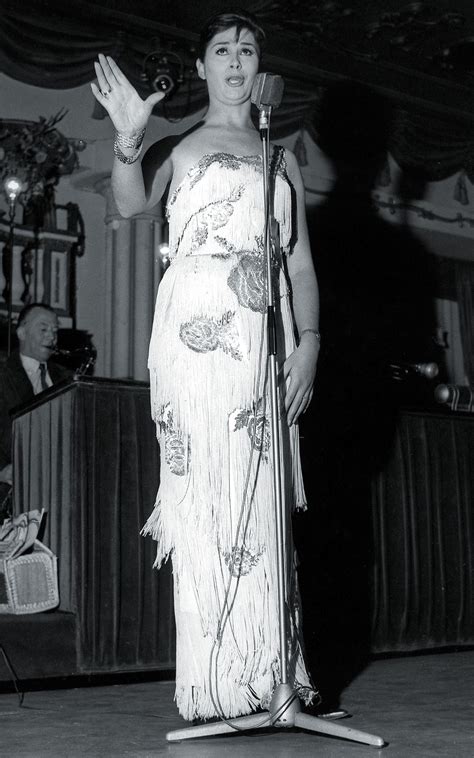 Эйприл Эшли — модель — биография —