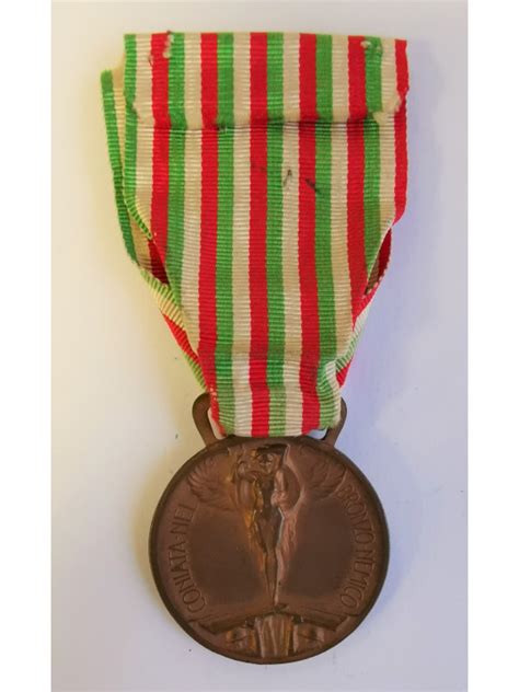 MEDAILLE ITALIENNE COMMEMORATIVE DE LA GRANDE GUERRE 1915 1918