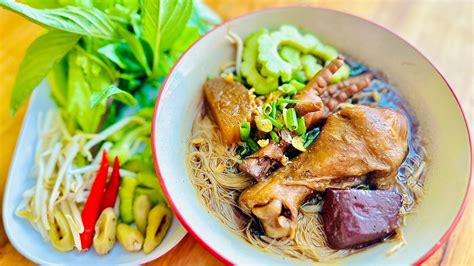 ก๋วยเตี๋ยวไก่แตกกิ่ง2 ปรับอากาศเก่า สั่งอาหารเดลิเวอรี Wongnai X Line Man