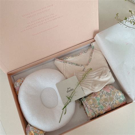 갓 태어난 아이를 위한 선물 감도 깊은 취향 셀렉트샵 29cm