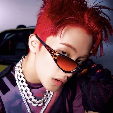 Pin By سوف يعاقب الله الشياطين On Mark Nct Nct 127 Mark Nct