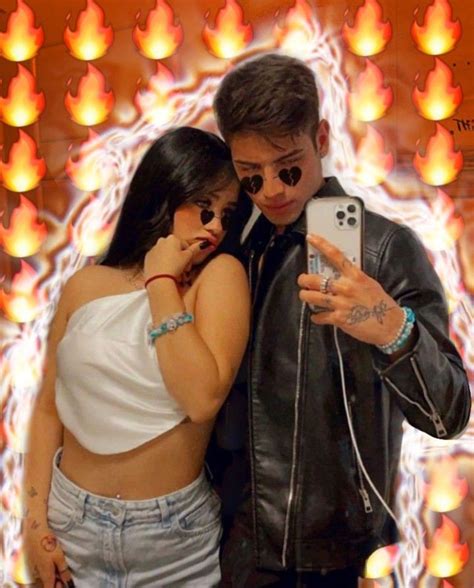 𝔽𝕖𝕣 𝕪 𝕒𝕘𝕦𝕤𝕥𝕠 🖤💀🌙 Parejas Lindas Mujeres Parejas