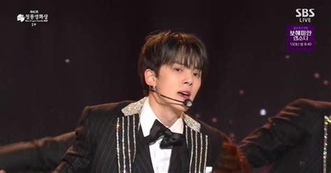 몬스타엑스 청룡영화상 축하 무대 찢었다블랙 슈트카리스마 비주얼