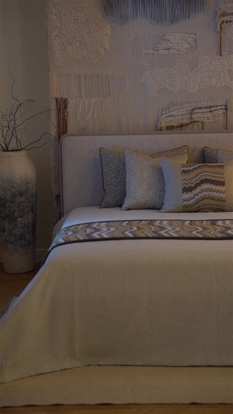 Мебель•Освещение•Текстиль Созданный из роскошной толстой и прочной пряжи продуманный дизайн