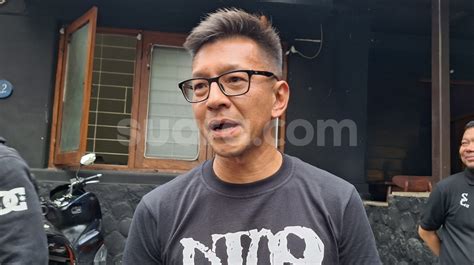Bhayangkara FC Rekrut Radja Nainggolan Bos Persib Bicara Peluang