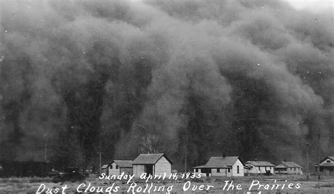 20 Images From 1935 That Reveal A World On The Brink