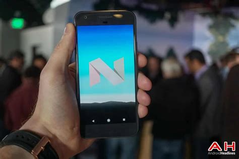 android 7 1 brings app shortcuts extra quick settings tile