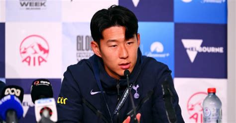 충격 토트넘 Son 장기 계약 서명하지 않는다고 동의해야 1년 더 함께할 것끝내 손흥민 연장 계약에 전제 조건 내세웠다