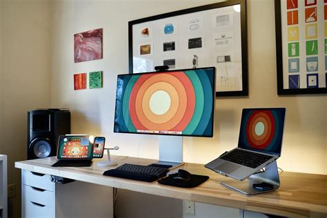Apple Desk Setup In North Carolina Us